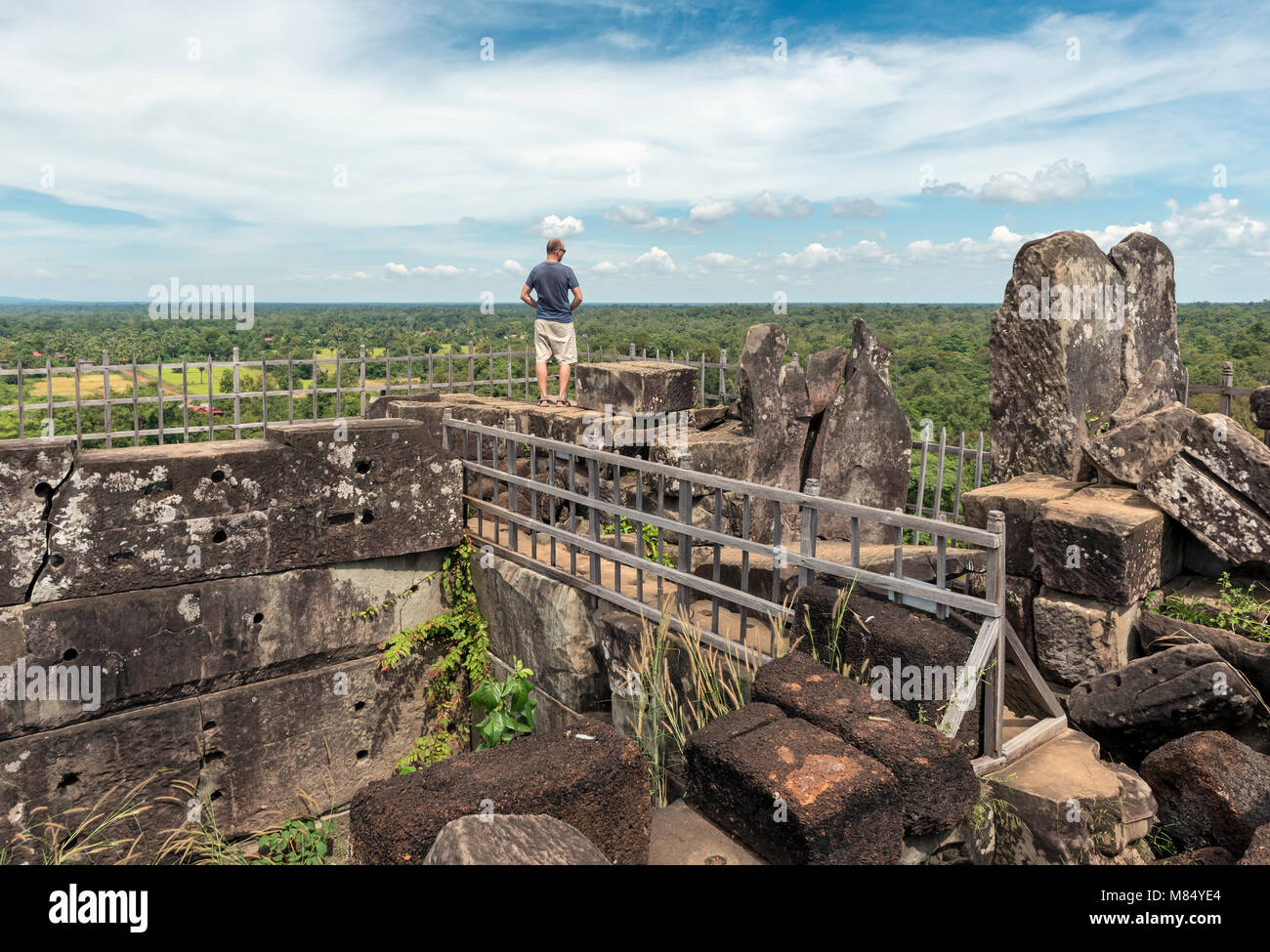 Koh ker cambodia hi-res stock photography and images - Alamy