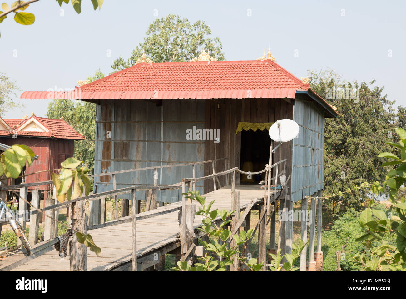 Cambodian house hi-res stock photography and images - Alamy