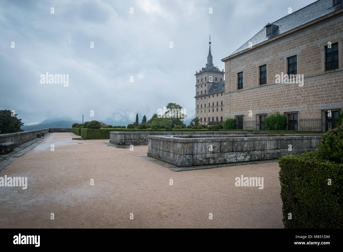 Library of the escorial hi-res stock photography and images - Alamy