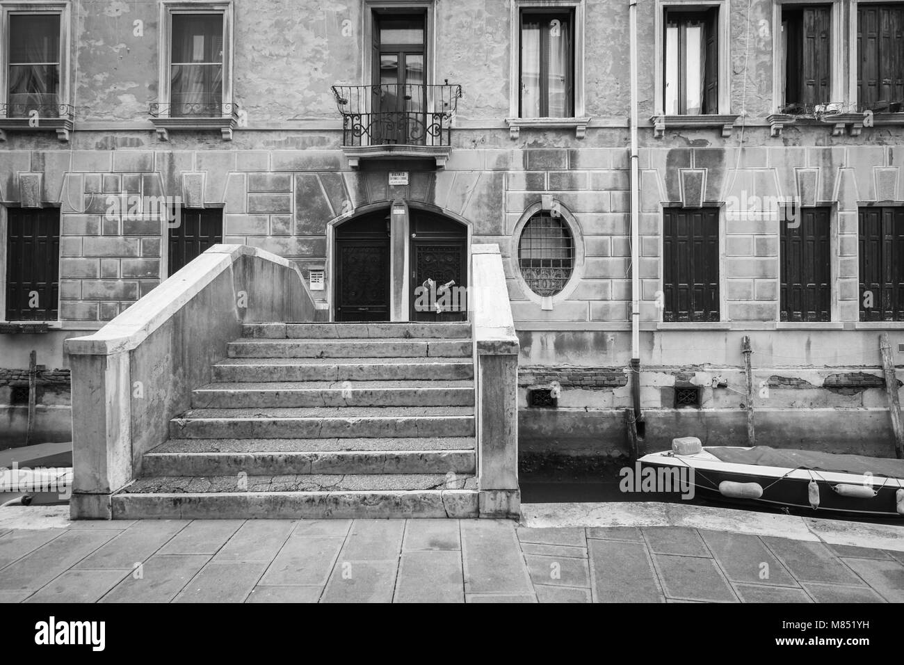 Street scenes from Venice, Italy Stock Photo - Alamy