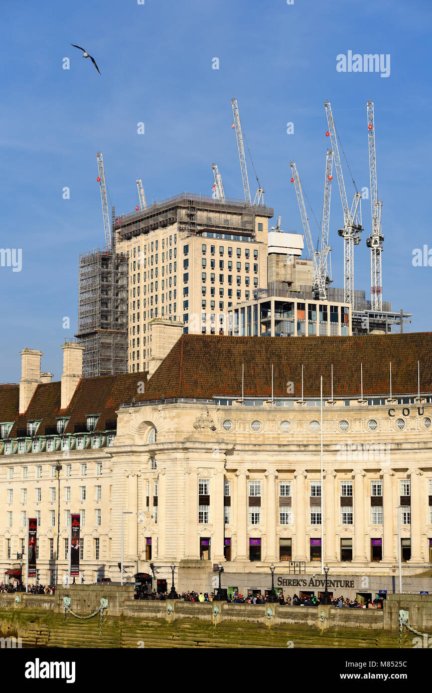 Waterloo gardens hi-res stock photography and images - Alamy