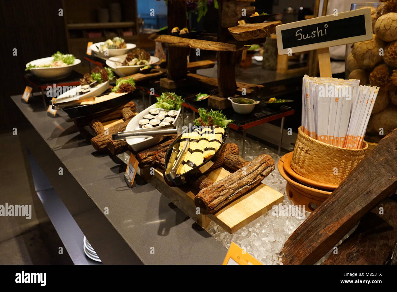 Beautiful table cakes banquet hi-res stock photography and images - Alamy