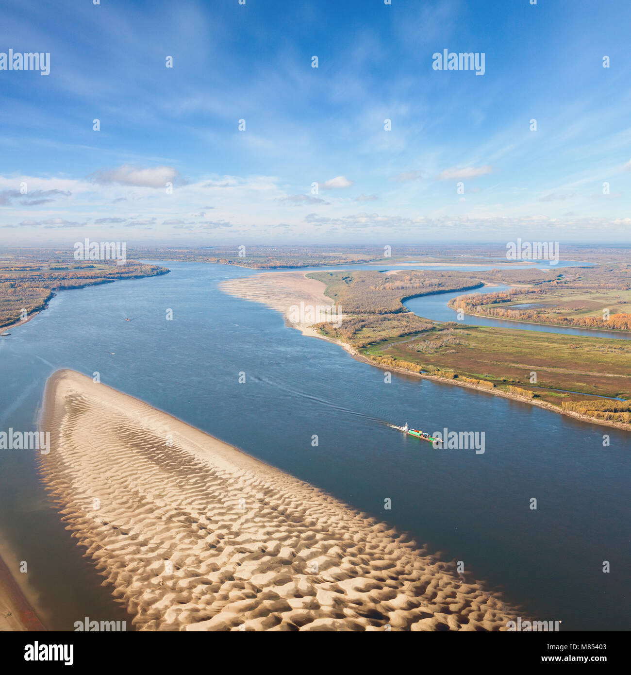 Tug boat top view hi-res stock photography and images - Alamy