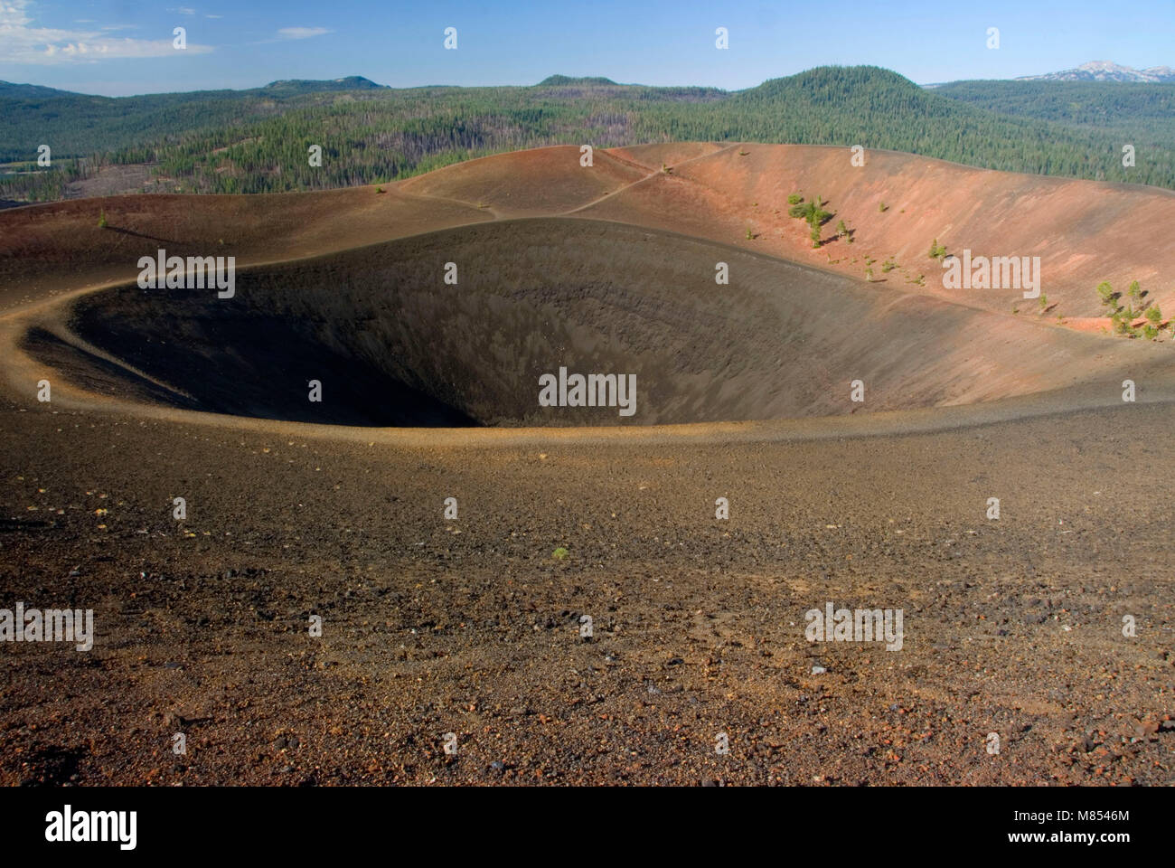 Cinder Cone crater, Lassen Volcanic National Park, California Stock ...