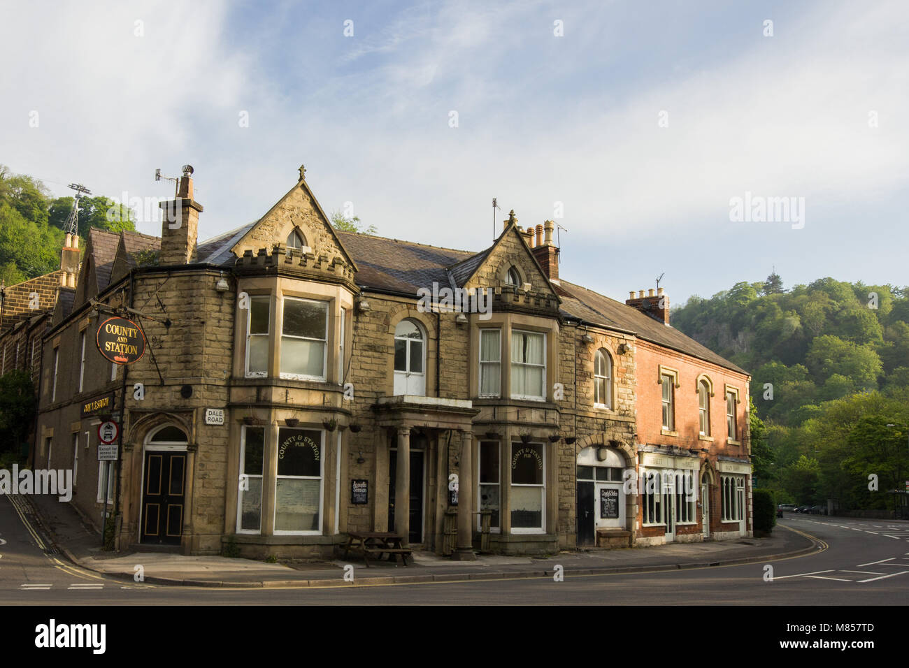 The Station Pub High Resolution Stock Photography and Images - Alamy