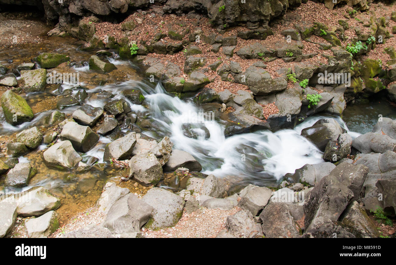 Swift moving water hi-res stock photography and images - Alamy