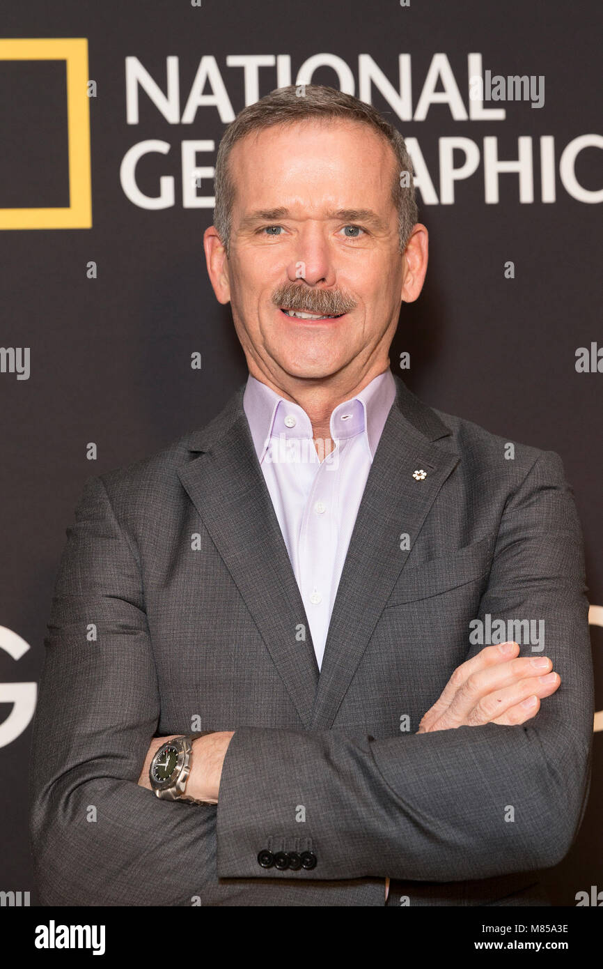 Chris hadfield astronaut hi-res stock photography and images - Alamy