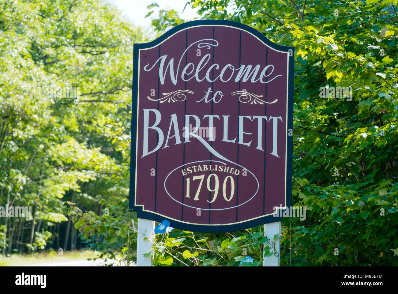 Welcome to Bartlett sign along Route 302 in Bartlett, New Hampshire in ...