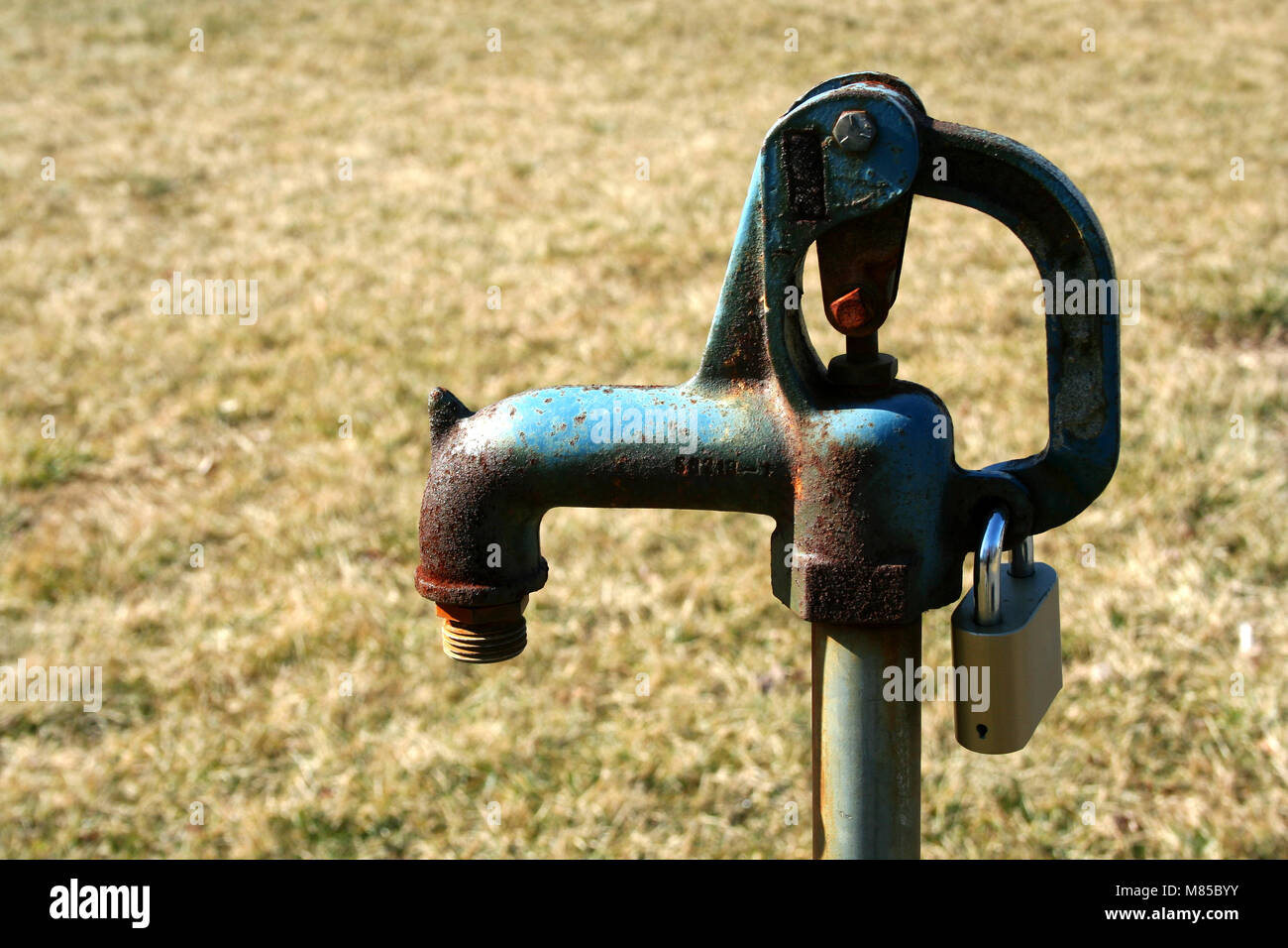 A Old rusty spigot image Stock Photo - Alamy