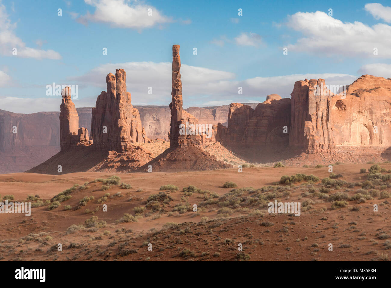 Totem Pole on a windy day, Monument Valley Tribal Park, Arizona Stock ...