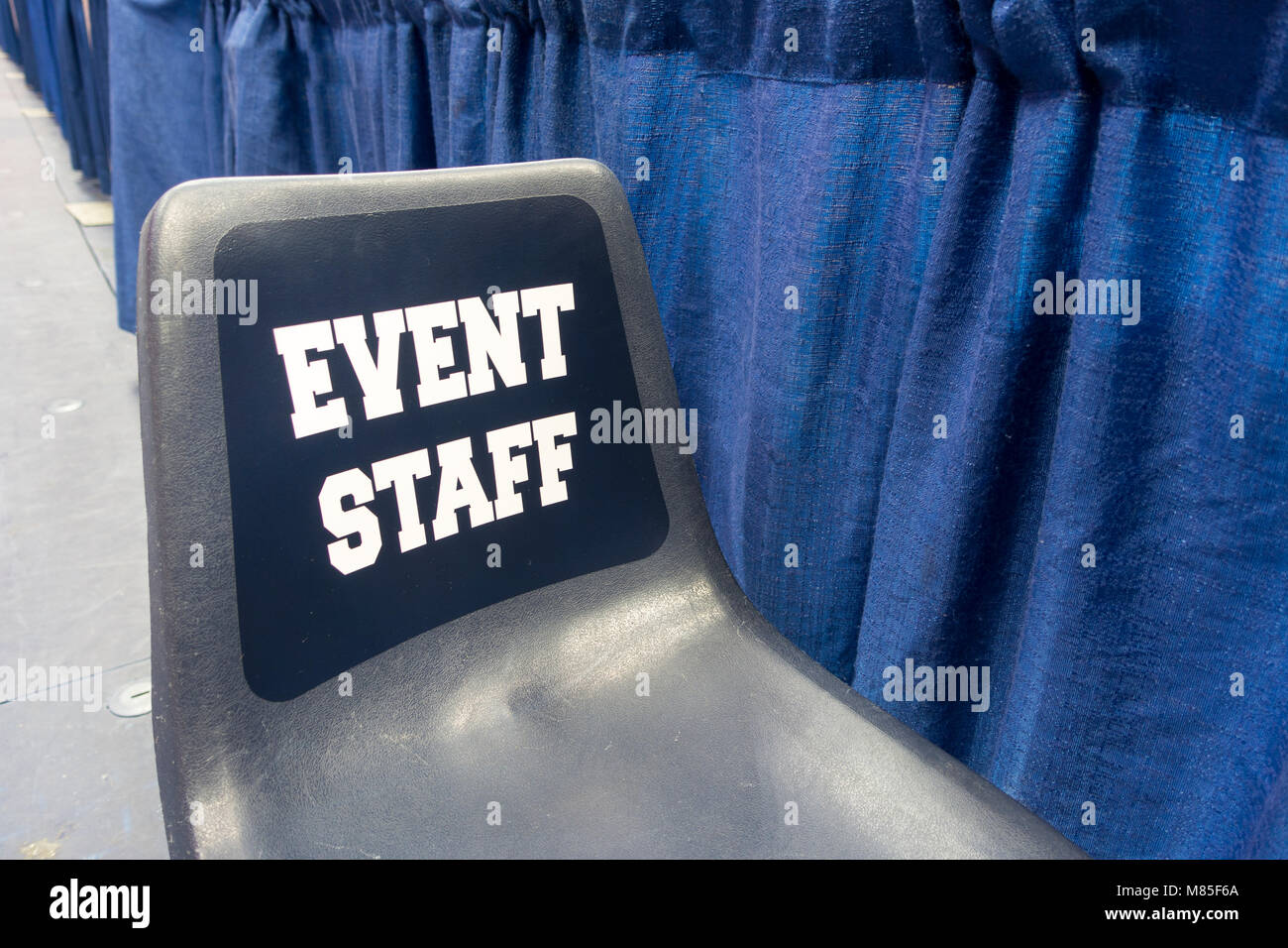 Event staff hi-res stock photography and images - Alamy
