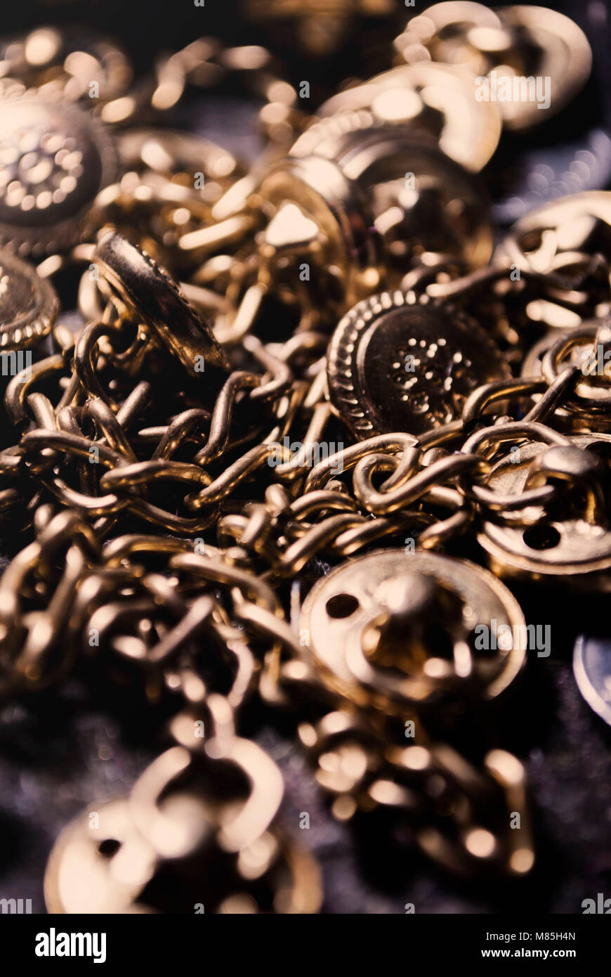 Adorno dorado hi-res stock photography and images - Alamy