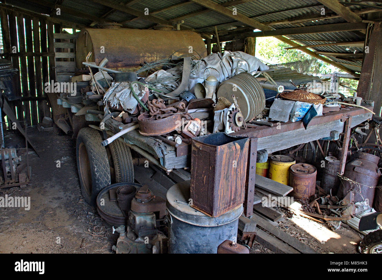Vintage army truck hi-res stock photography and images - Alamy