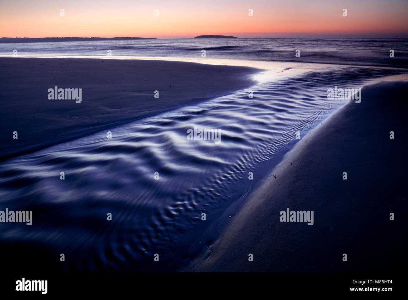 Blue pool wales hi-res stock photography and images - Alamy