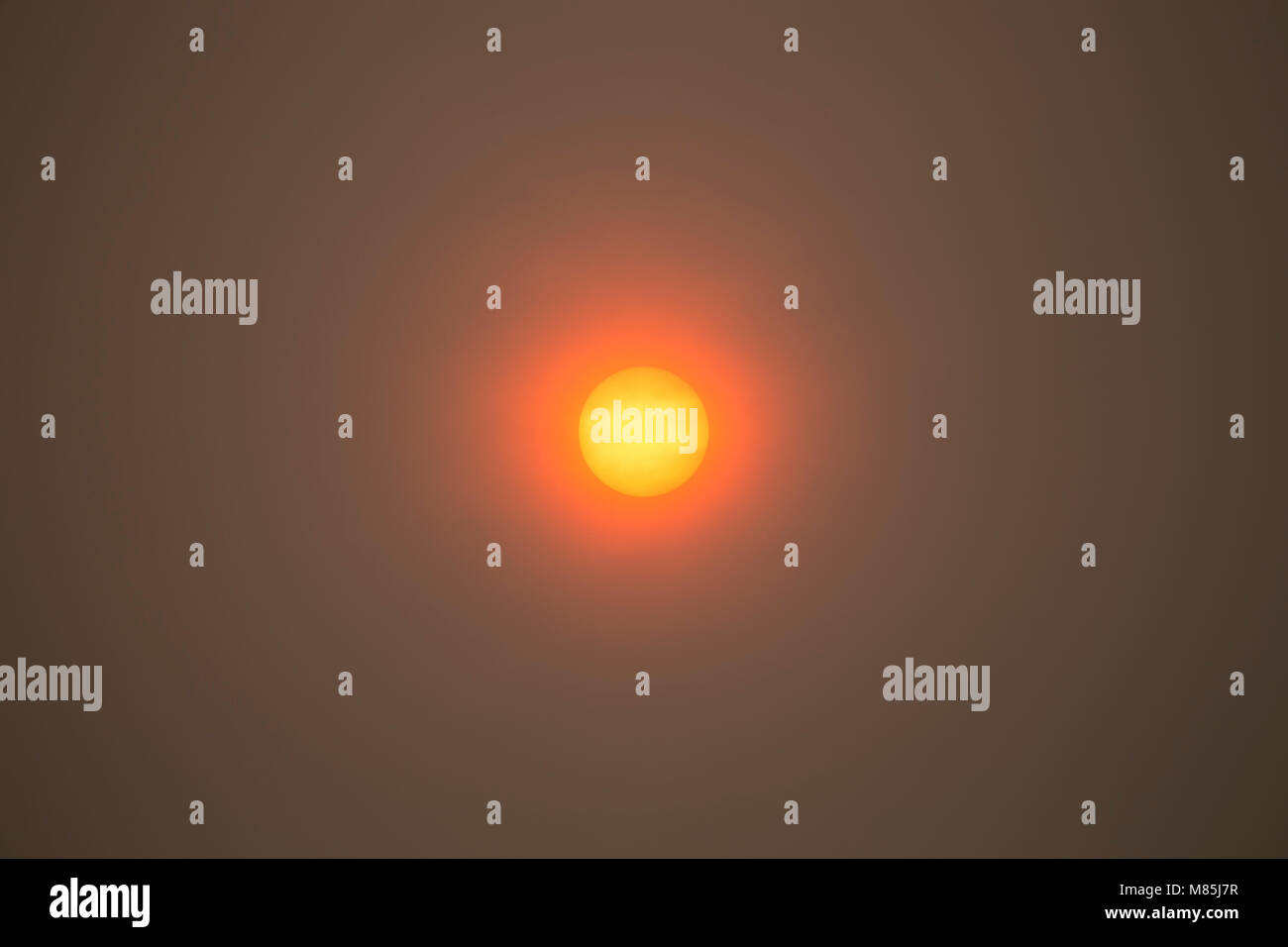 See through cloud hi-res stock photography and images - Alamy