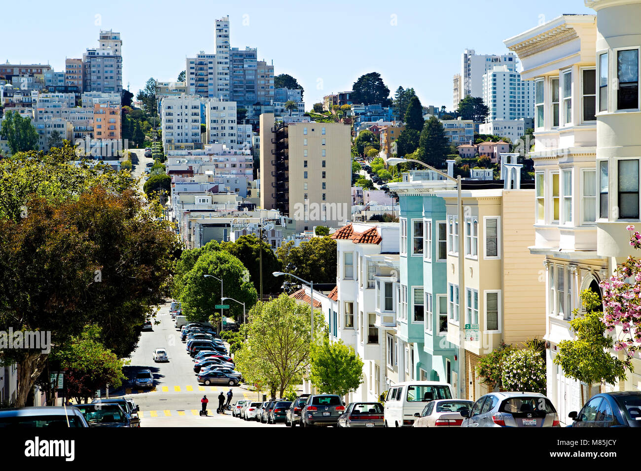 San Francisco, California: The streets on Nob Hill in San Francisco ...