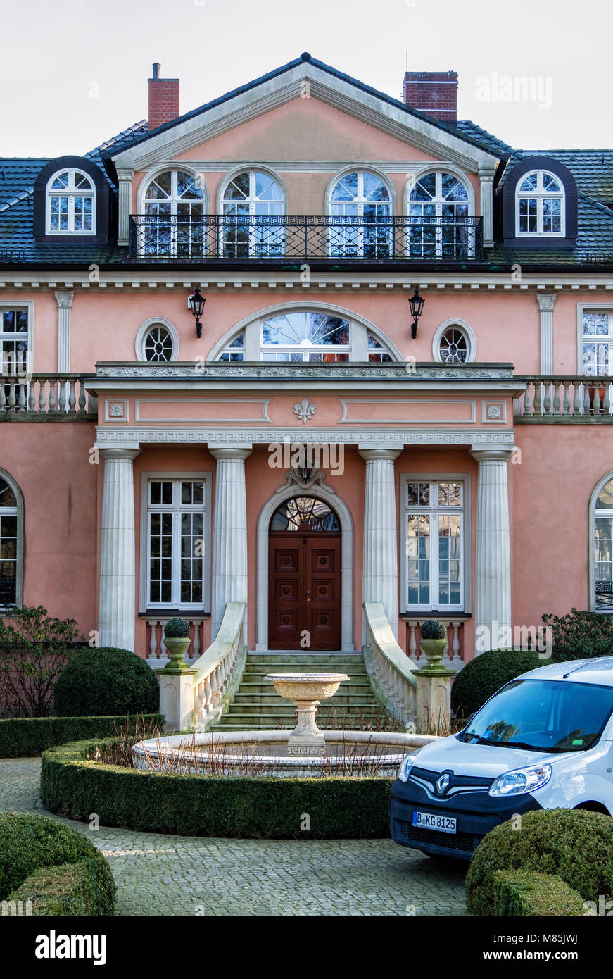 Berlin, Zehlenfdorf. Large Residence. Historic traditional house .Pink ...
