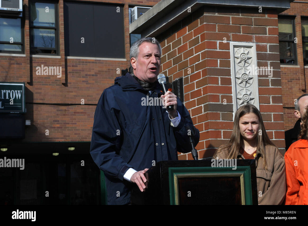 Murrow photos hi-res stock photography and images - Alamy