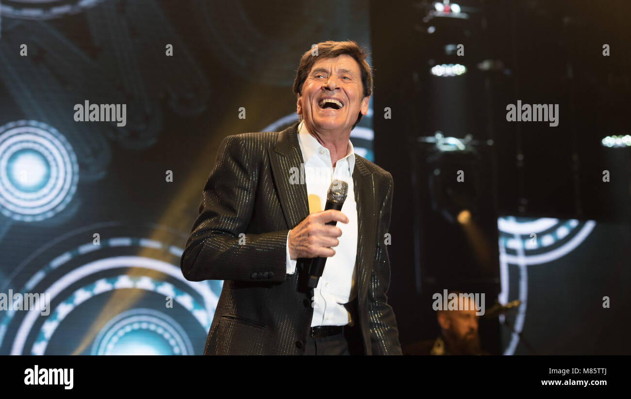 Gianni morandi hi-res stock photography and images - Alamy