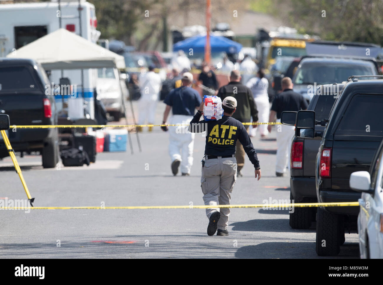 Austin, Texas March 14, 2018: FBI and ATF agents continue to ...