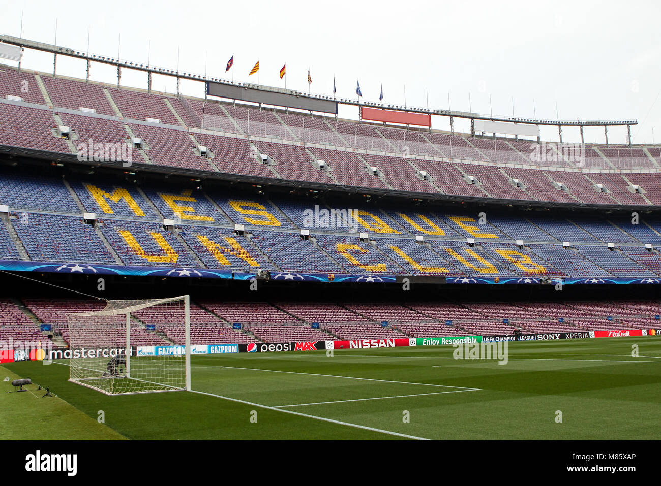 Barcelona, Spain. Barcelona, Spain. 14th March 2018; Details of Camp ...