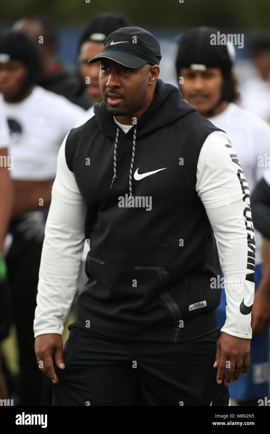 Running Back coach Napoleon McCallum at the Nike Football The Opening ...