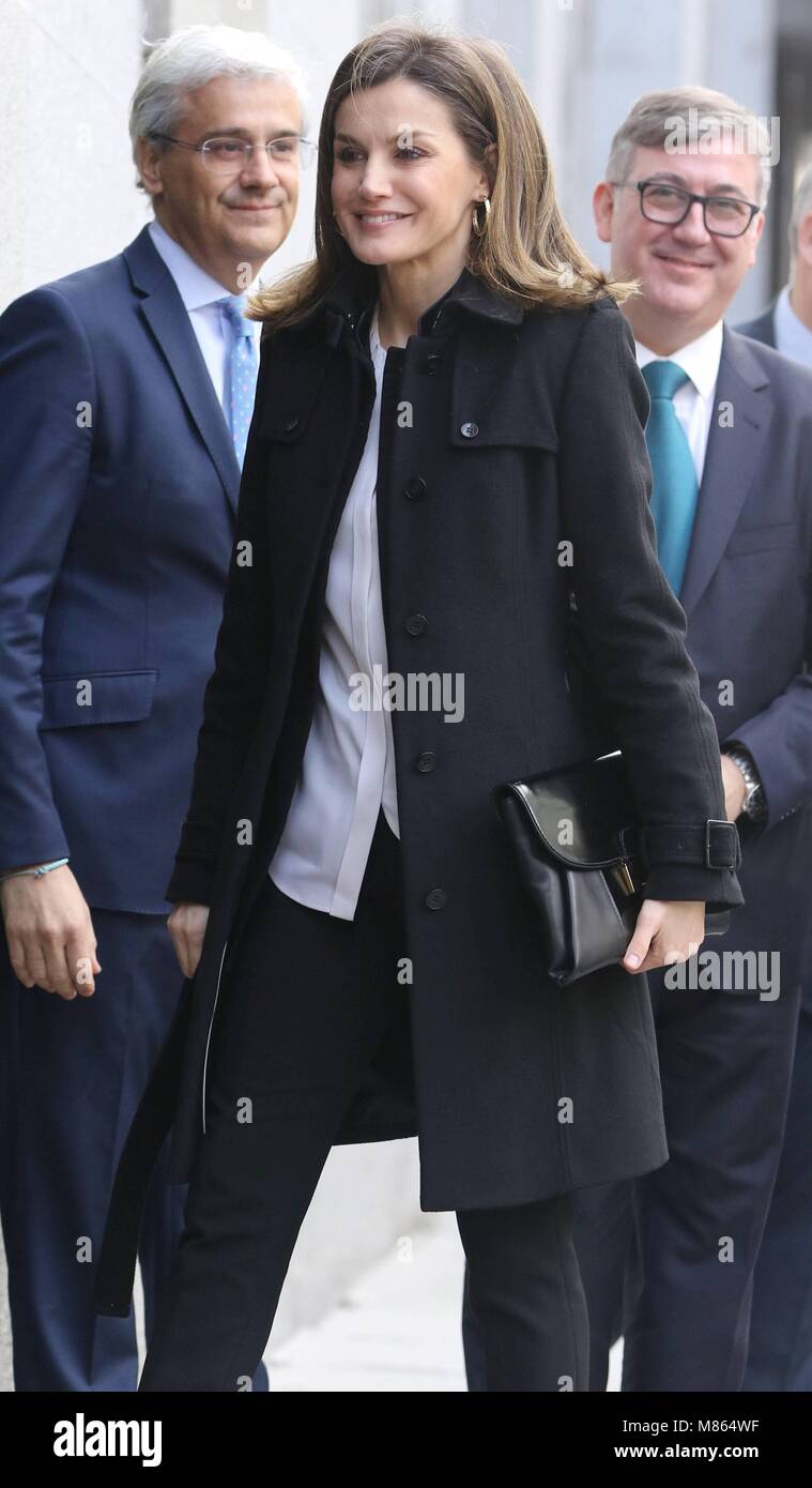 Reina Letizia talleres oficios Teatro Real Madrid LETIZIA ORTIZ ...