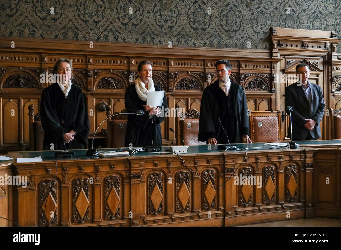 Beluga heavy lift hi-res stock photography and images - Alamy