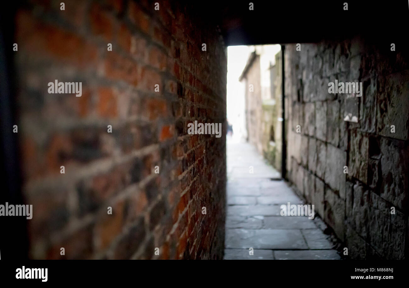 Dark Alley Uk High Resolution Stock Photography and Images - Alamy