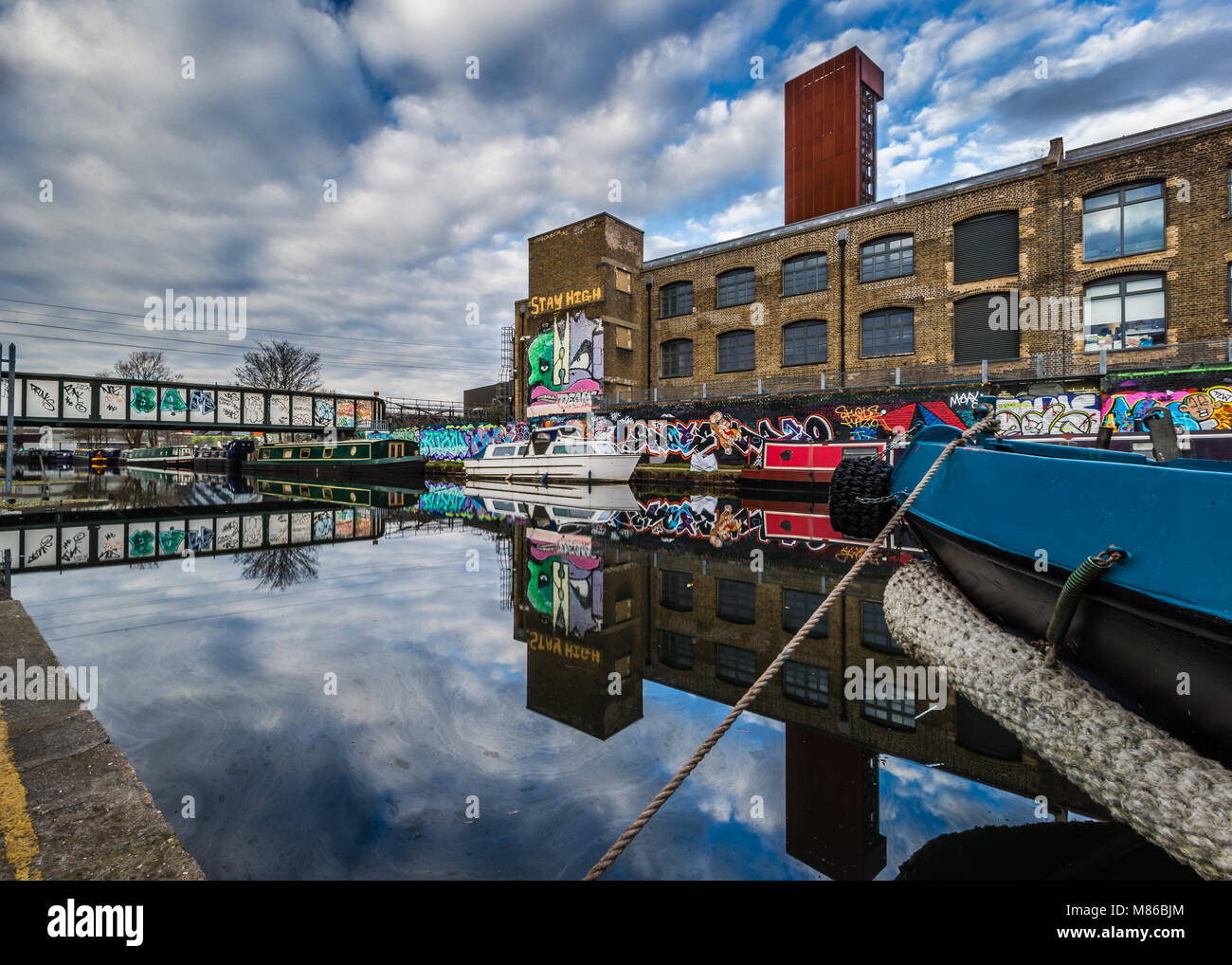 Reflections Of Hackney Wick Stock Photo - Alamy