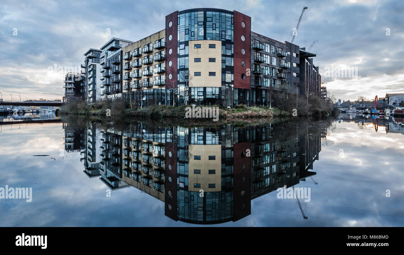 Reflections Of Hackney Wick Stock Photo - Alamy