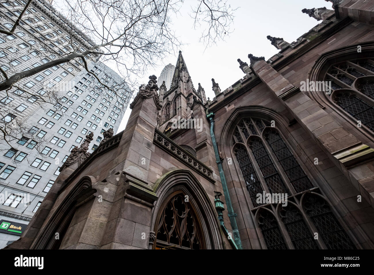Manhattan Church High Resolution Stock Photography and Images - Alamy