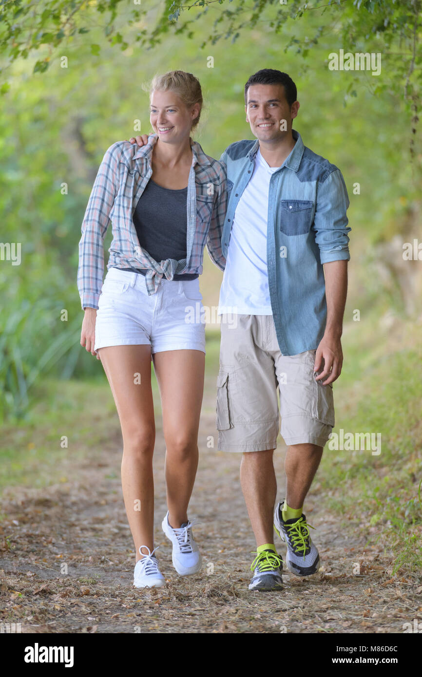 Caucasian 30s couple romantic walk hi-res stock photography and images ...