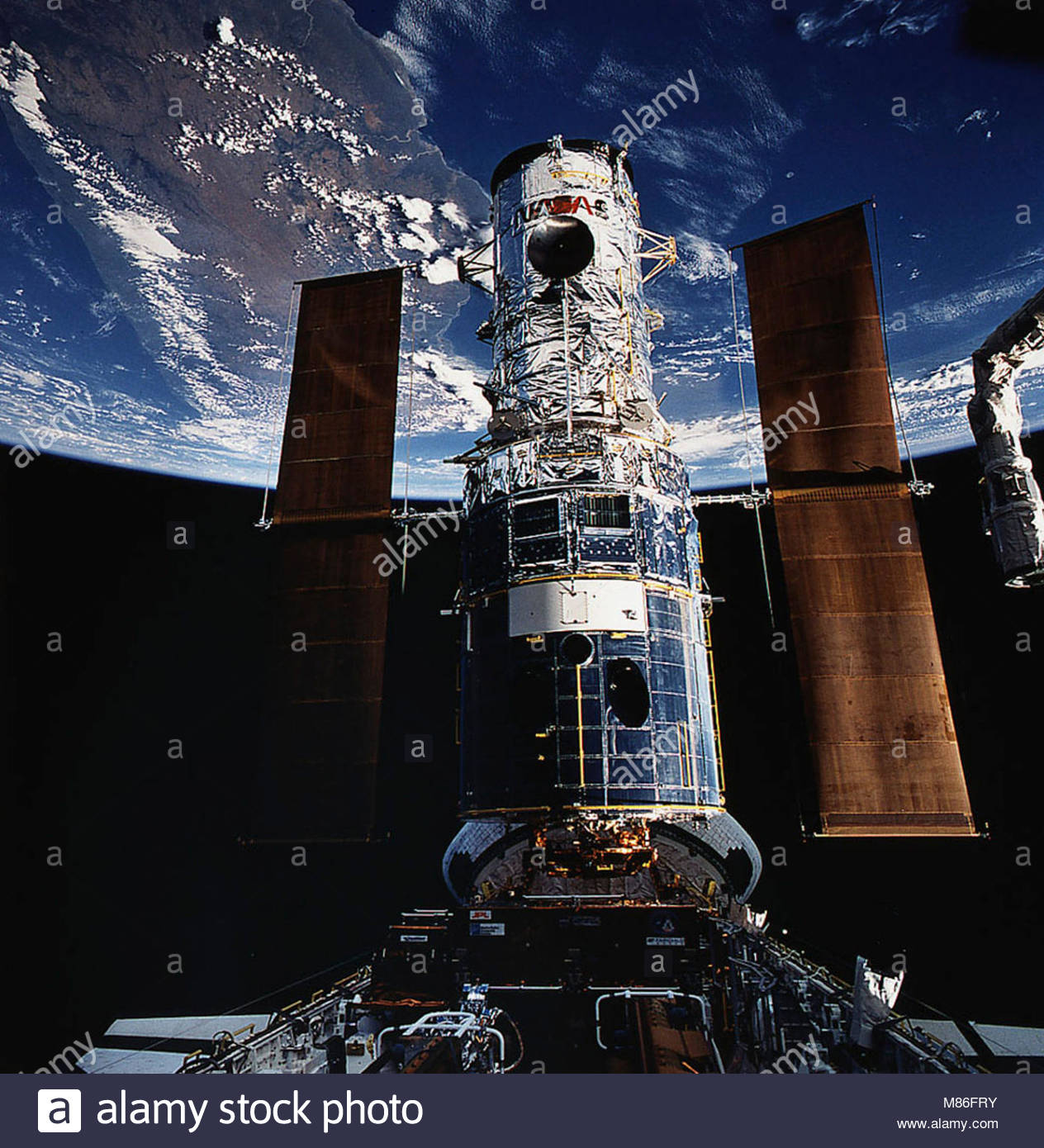 Chandra X Ray Observatory High Resolution Stock Photography and Images ...