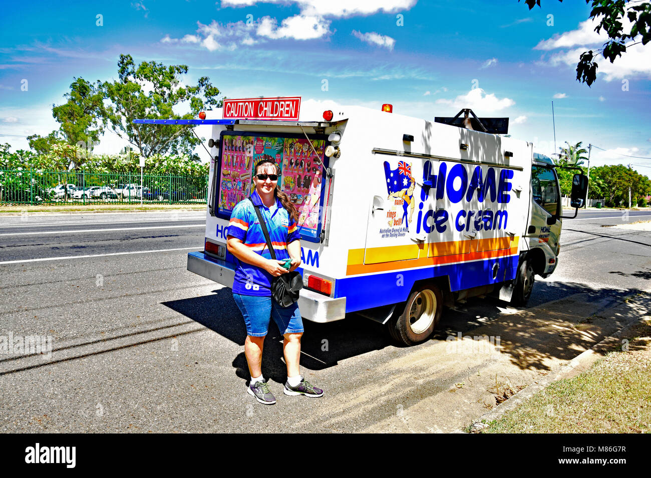 ICE CREAM DELIVERY VAN Stock Photo - Alamy