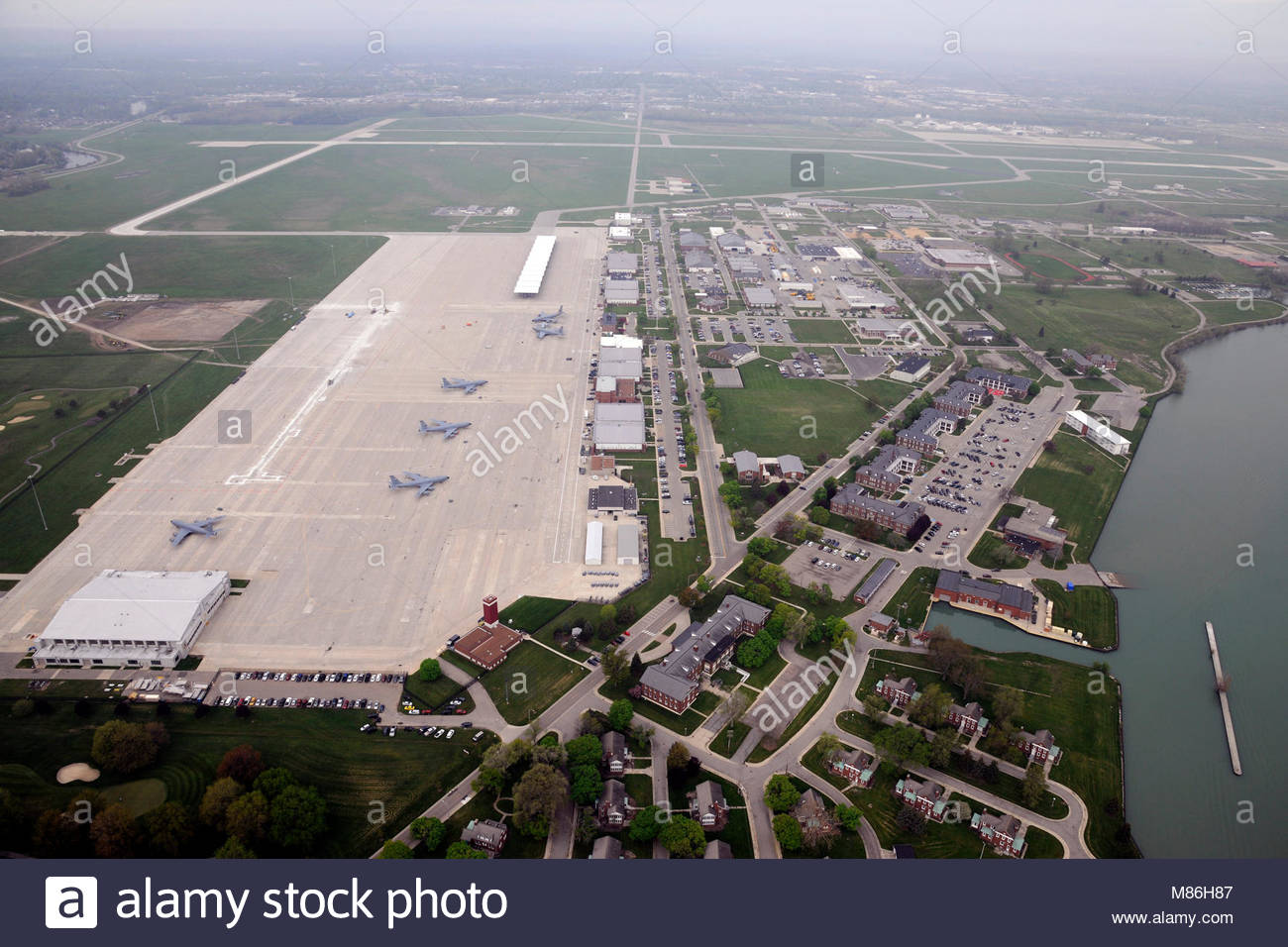 U S Coast Guard Air Station Detroit Stock Photos & U S Coast Guard Air ...
