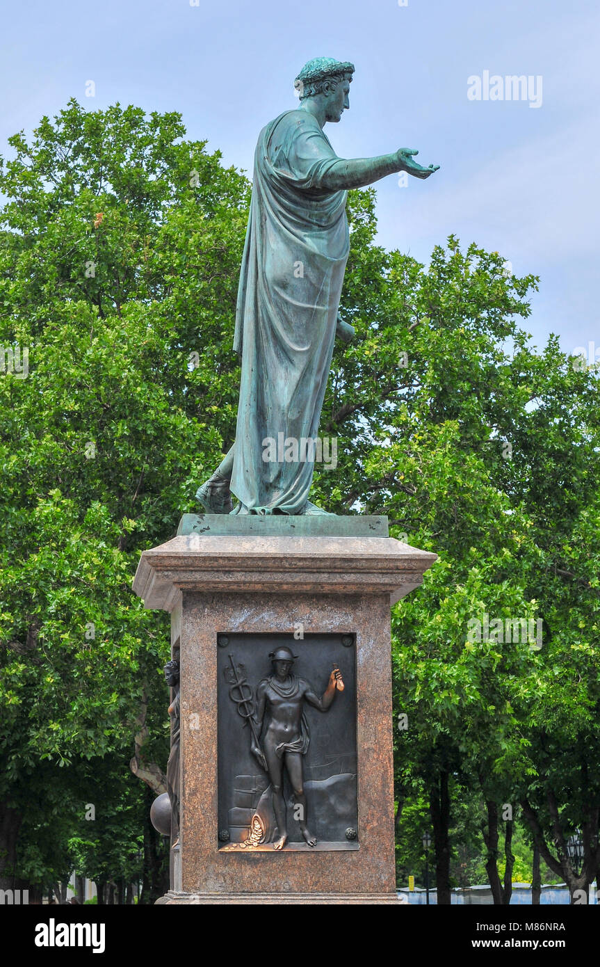 Duke Richelieu statue, Odessa's first Mayor, in Odessa, Ukraine Stock ...