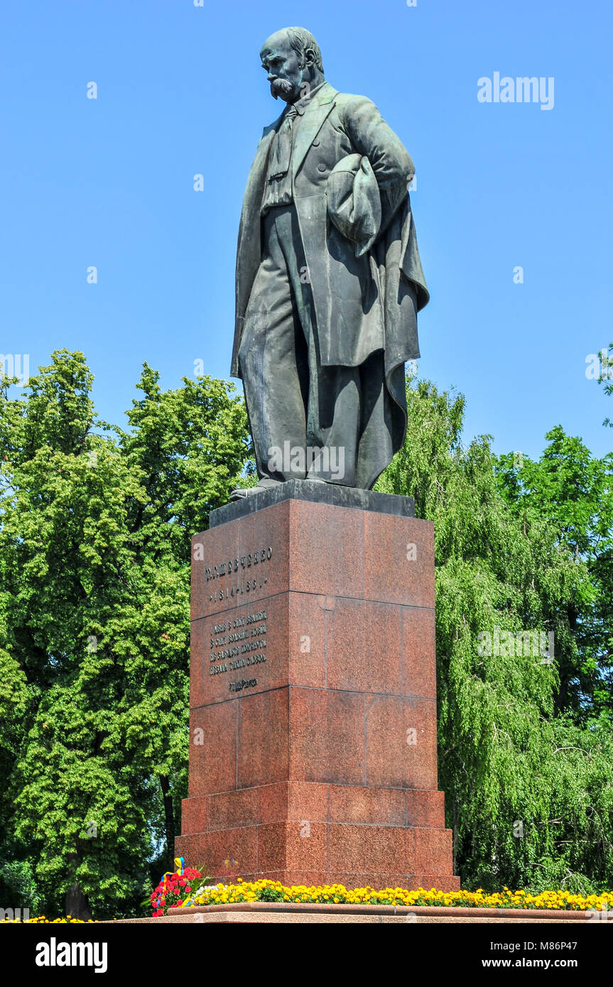 Monument to Taras Shevchenko, the famous Ukrainian poet in Kiev ...