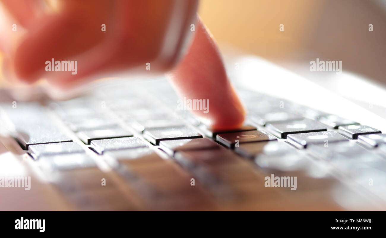 Keyboard typing hi-res stock photography and images - Alamy