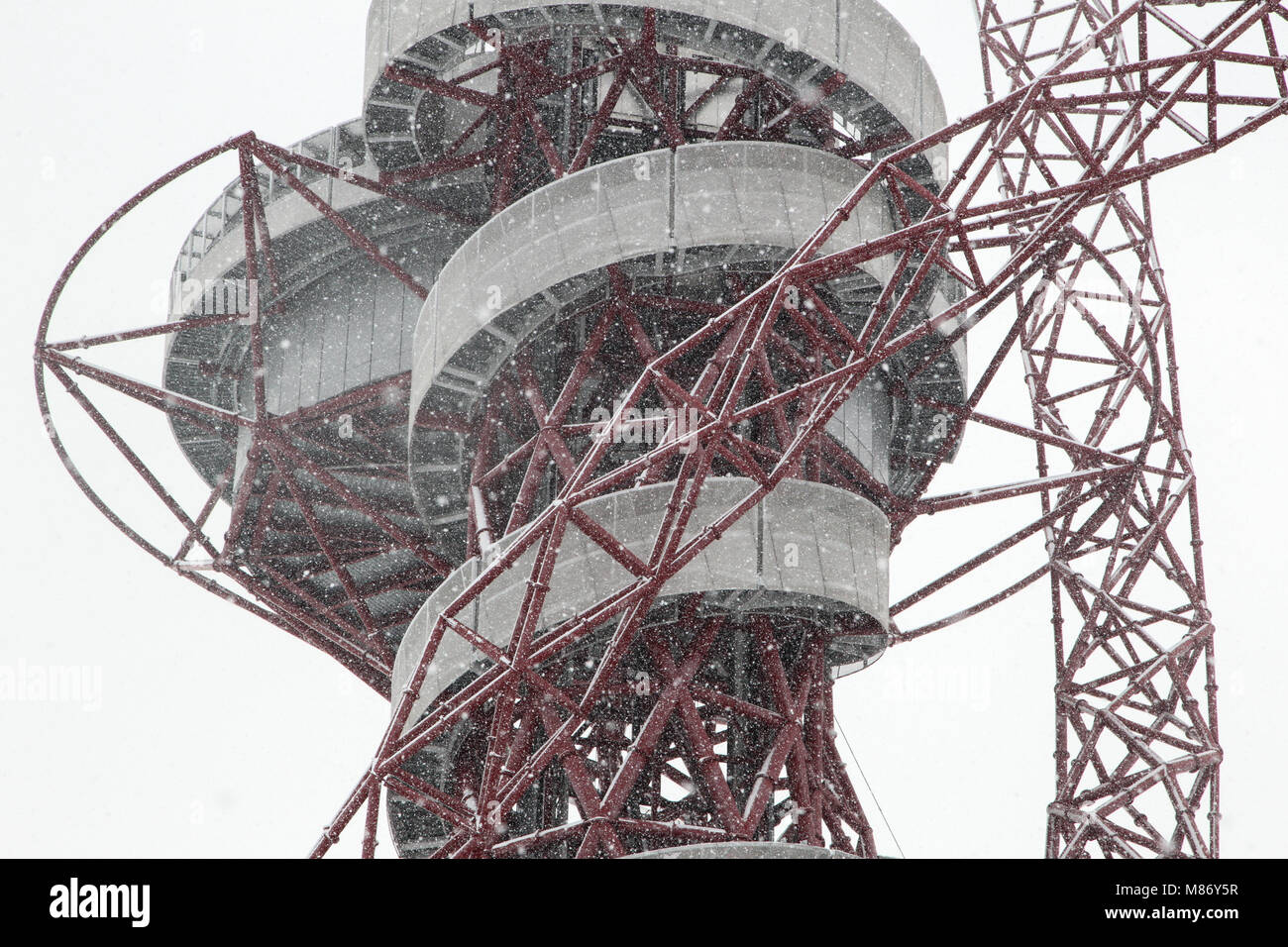 Arcelor mittal orbit hi-res stock photography and images - Alamy
