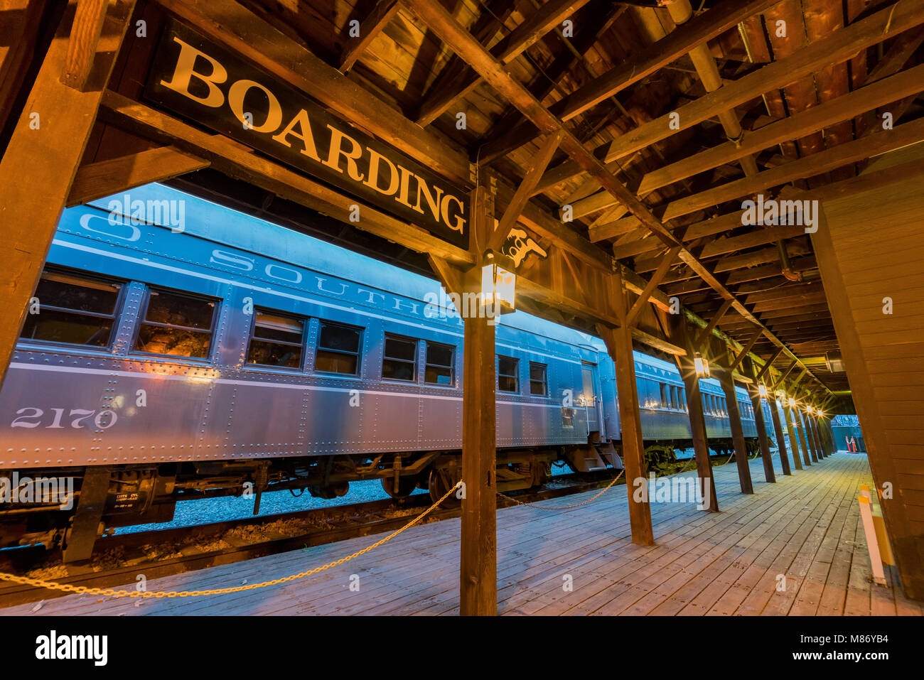 Night view of the beautiful reserve train station at Sacramento ...