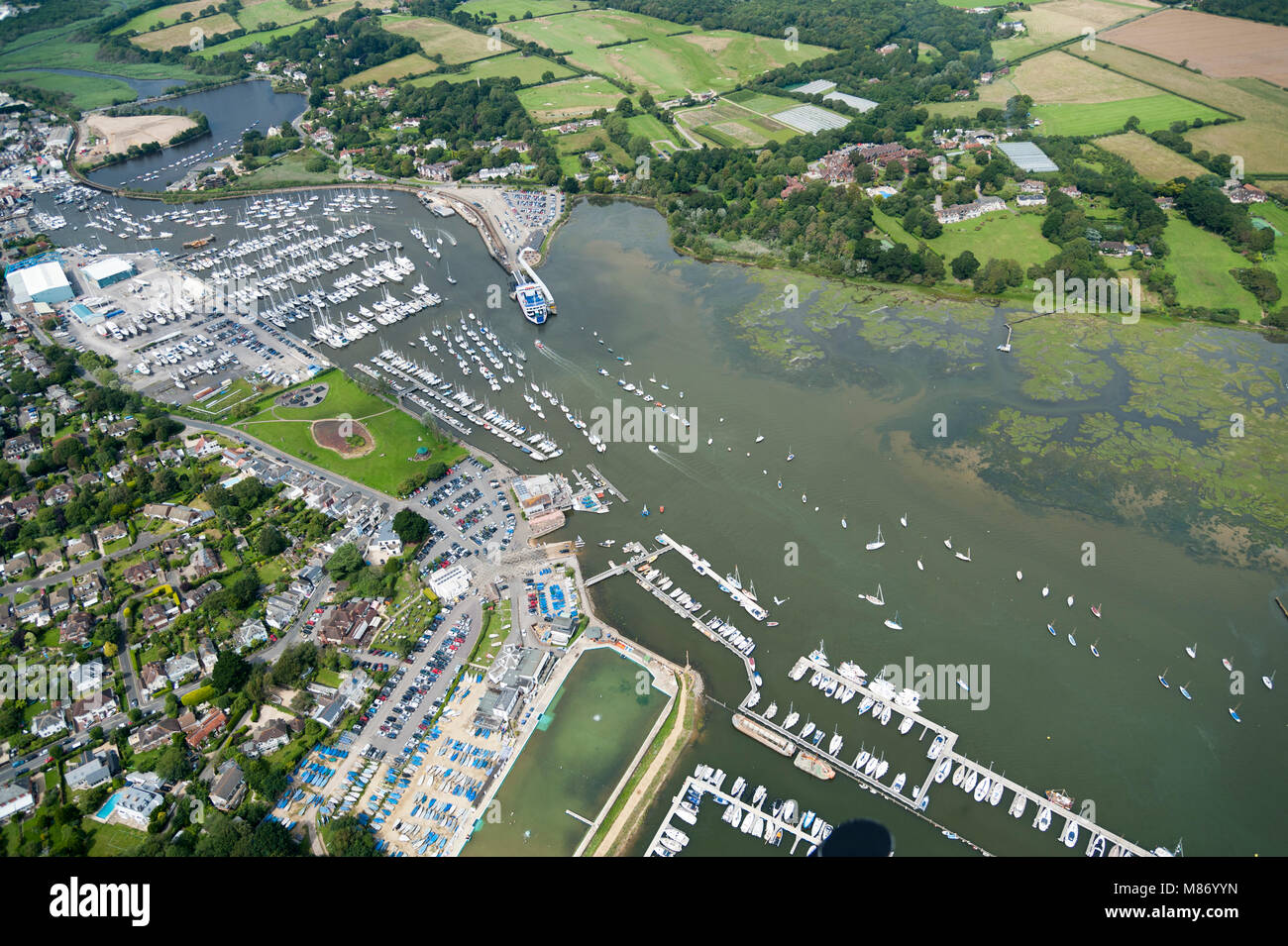 Aerial photograph boat on river hi-res stock photography and images - Alamy