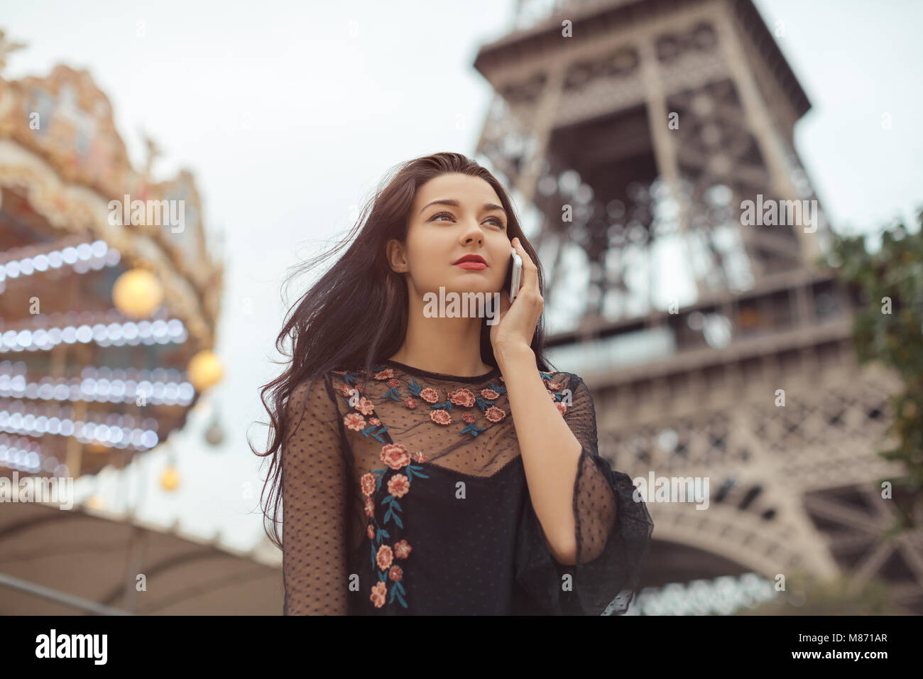 Carousel near eiffel tower paris hi-res stock photography and images ... Carousel near eiffel tower paris hi-res stock photography and images ...