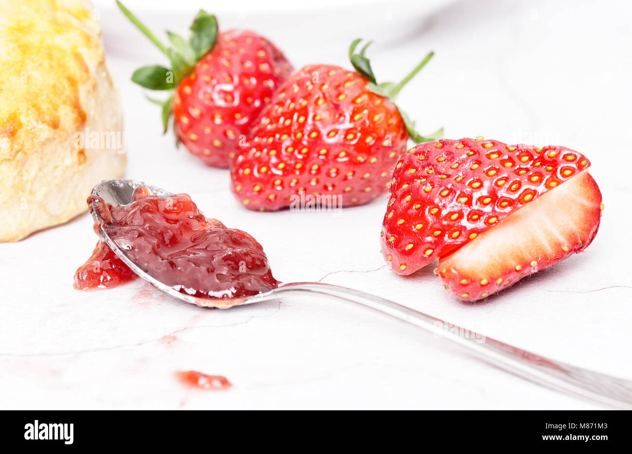 Devon cream tea hi-res stock photography and images - Alamy