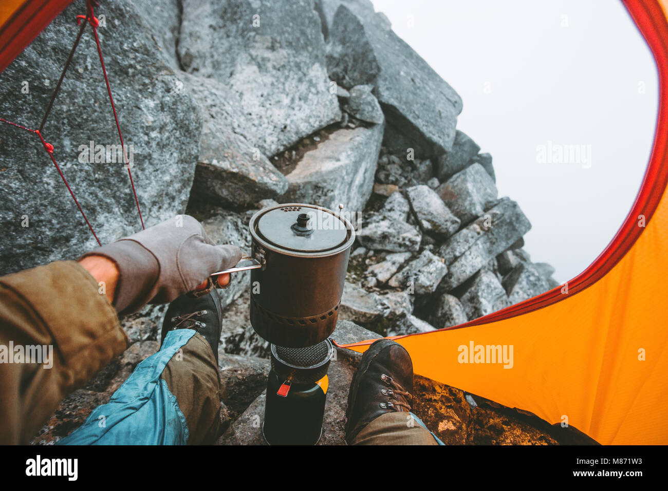 Survival food expedition hi-res stock photography and images - Alamy