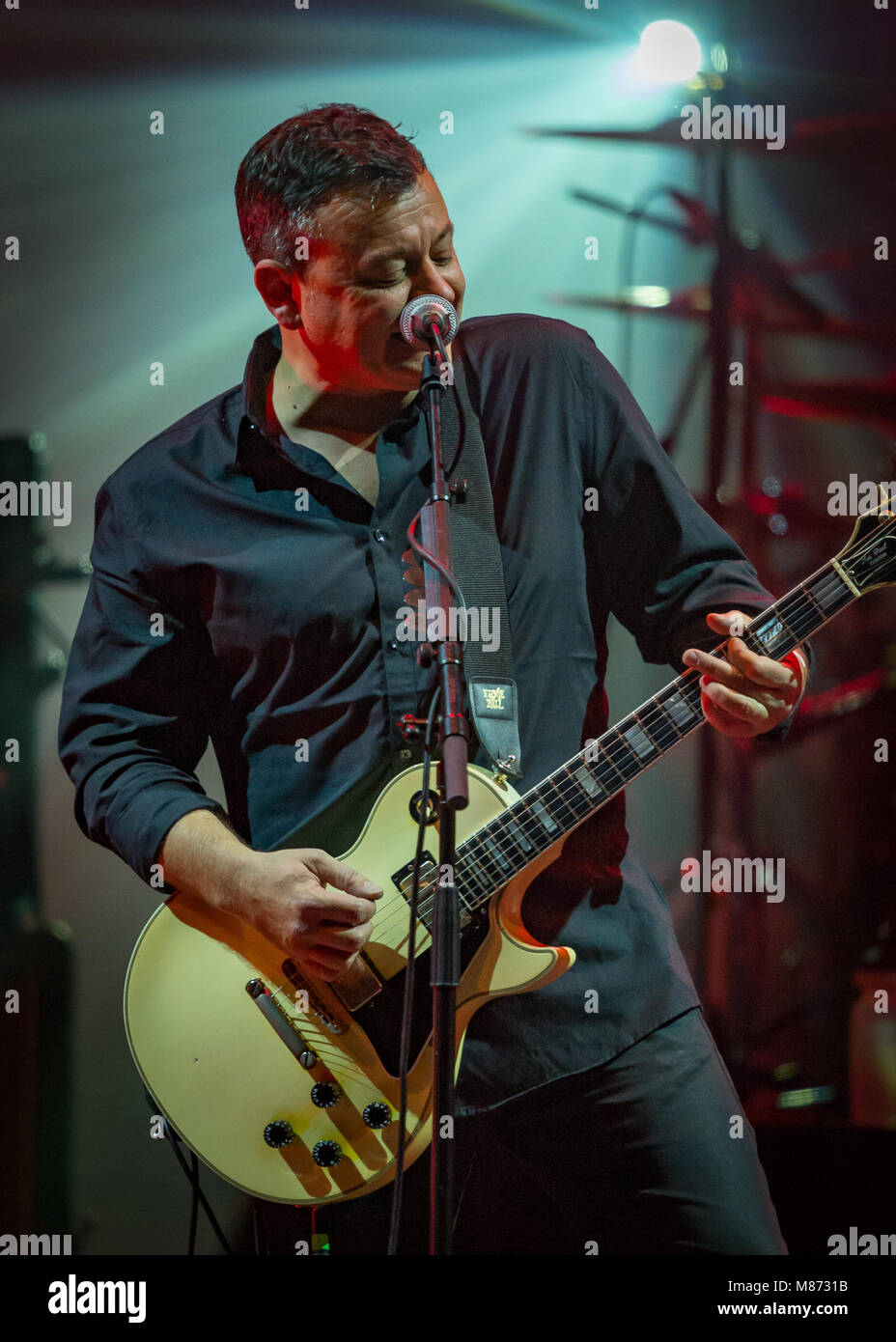 Manic street preachers sean moore hi-res stock photography and images ...