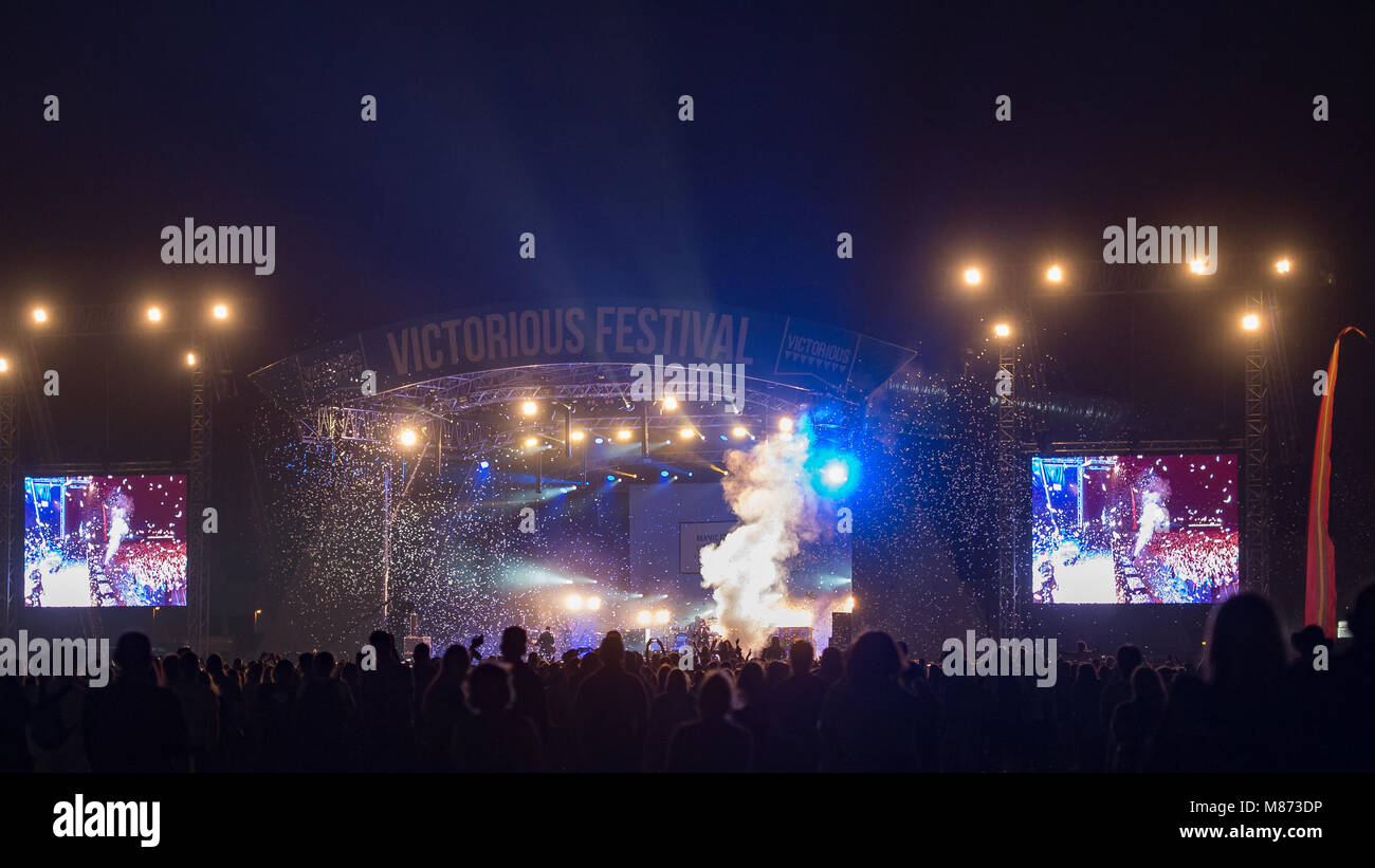 Richey manic street preachers hi-res stock photography and images - Alamy