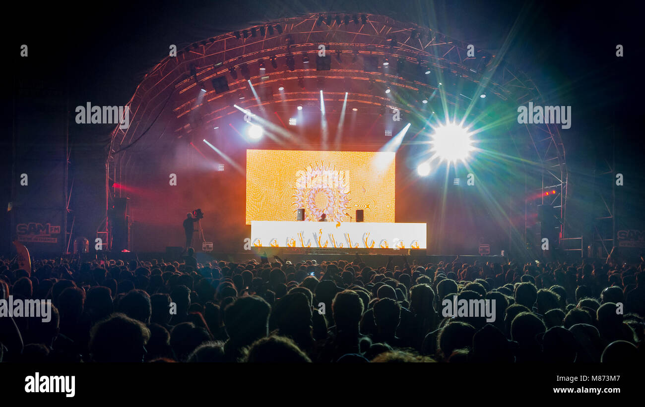 Annie Mac rocking the Castle Stage at Victorious Festival 2016 ...