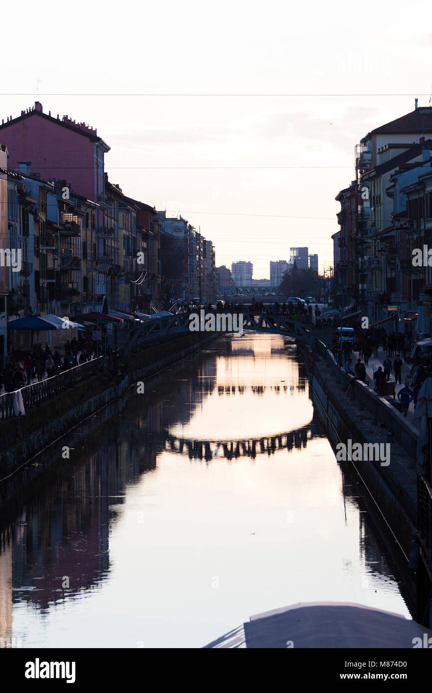Milan water canal hi-res stock photography and images - Alamy