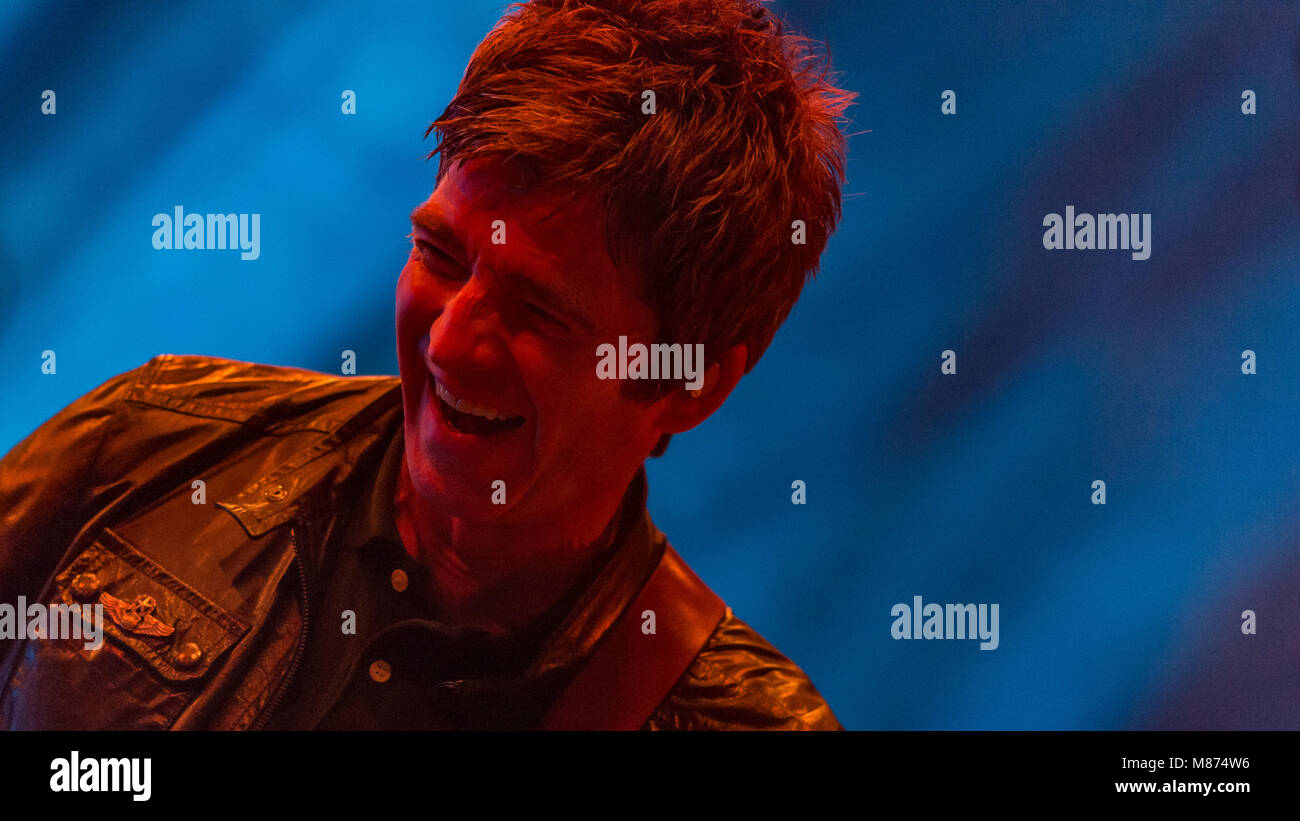 Noel Gallagher Commands the Main Stage as Headliner of Victorious ...